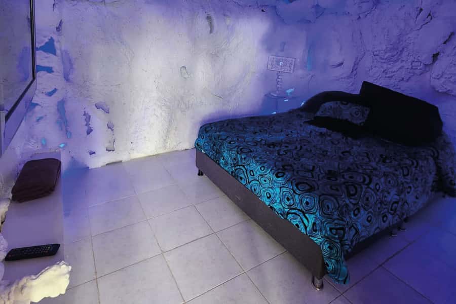 Medellin: Coffee Farm Tour & Spa with Overnight Glamping