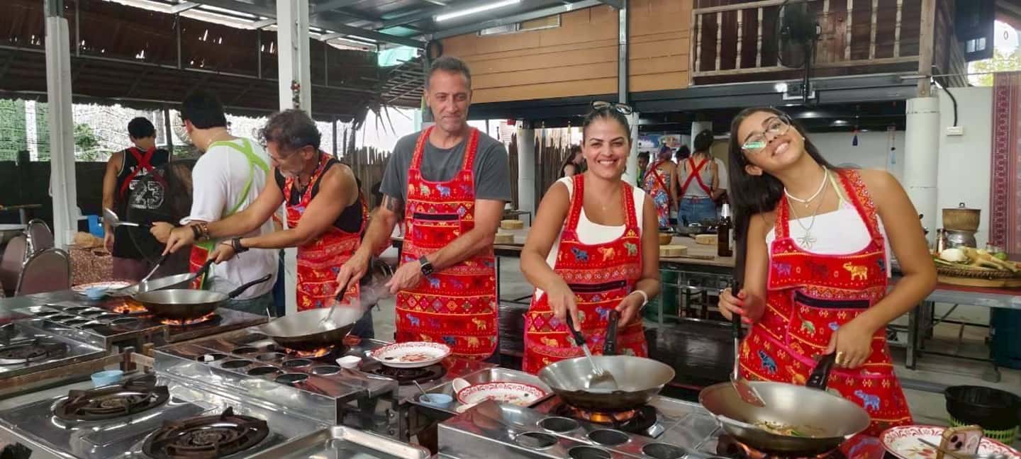 Ao Nang: Authentic Thai Local Cooking Class