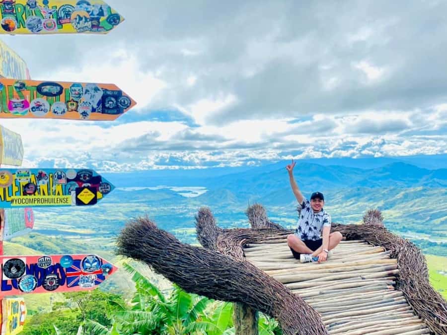 HUILA VIEWPOINTS MANO DEL GIGANTE