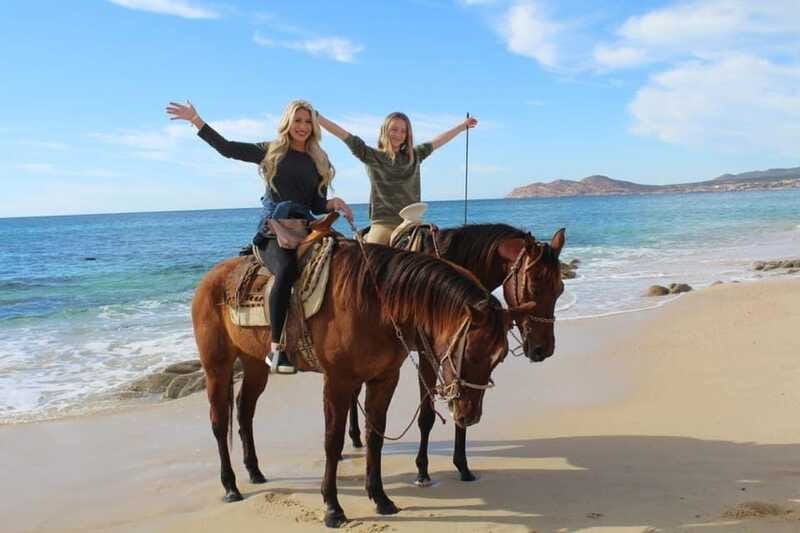 Cabo San Lucas: Scenic Horseback Ride Along the Corridor