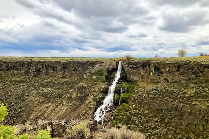 Guided Half-Day Scenic Tour - Off The Beaten Path - Transportation and Group Size