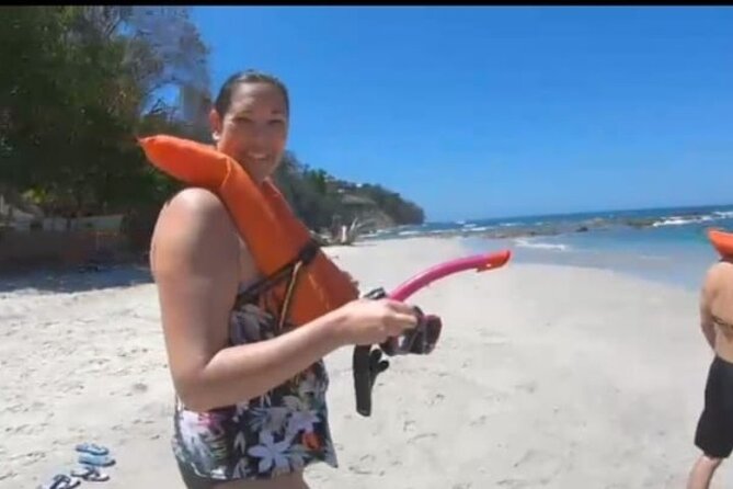 White Sand Beach Jaco Snorkel Adventure with Monkey Tour