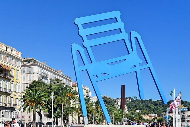 Nice Scavenger Hunt and Sights Self-Guided Tour - Exploring Nice with a Smartphone: A New Way to See the City