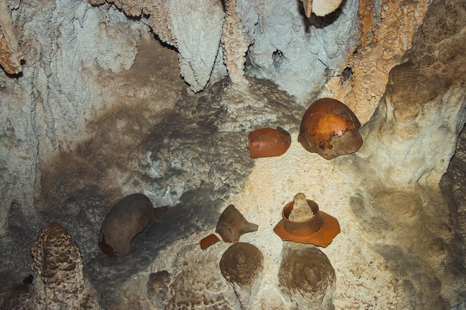 Crystal Cave and Blue Hole National Park Day Trip from San Ignacio