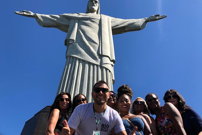 Rio Icons Private Tour: Favela Rocinha, Parque Lage, Christ Statue ...