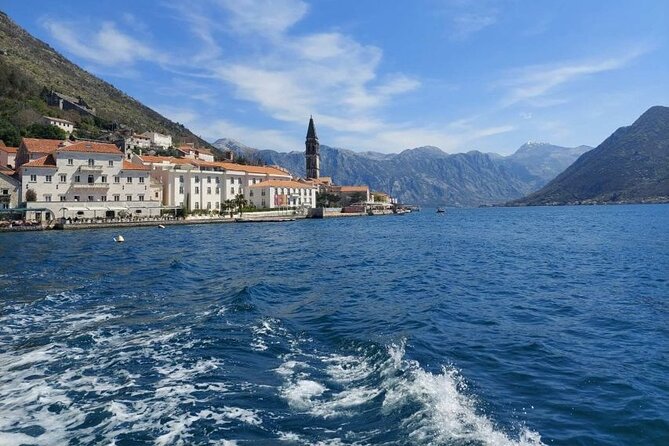 History Walking Tour: Charm of Old Dubrovnik - Authentic Experiences and Feedback