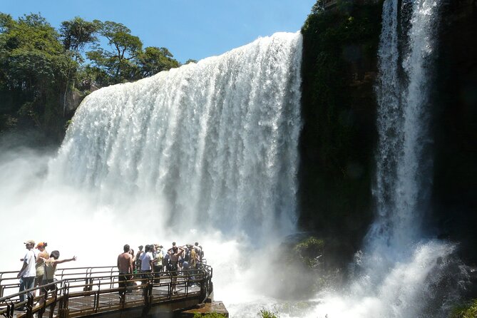 Full Day Guided Tour in Brazil and Argentina Iguazu Falls